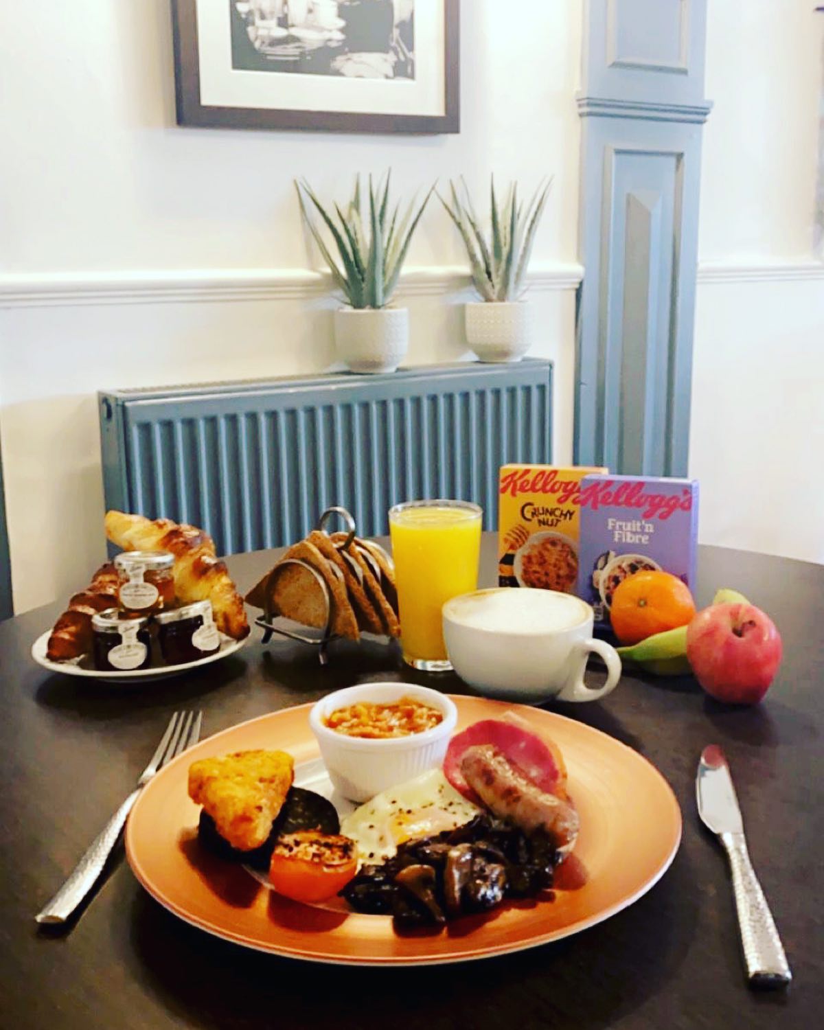 Homemade food (inc. traditional English breakfast) - Clarence Court Hotel